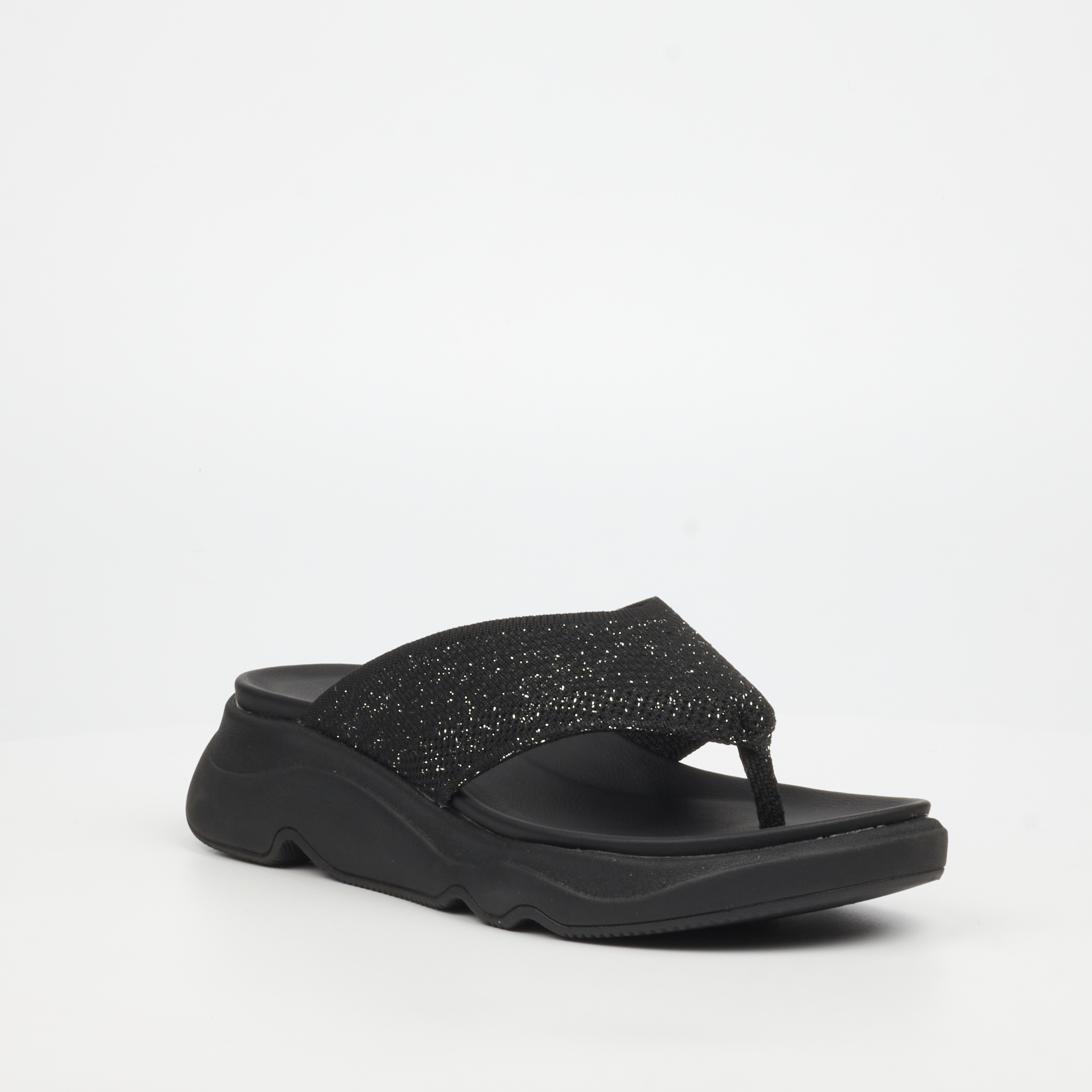 Diella 1 Flyknit Flat Sandals – Black | Heart & Sole